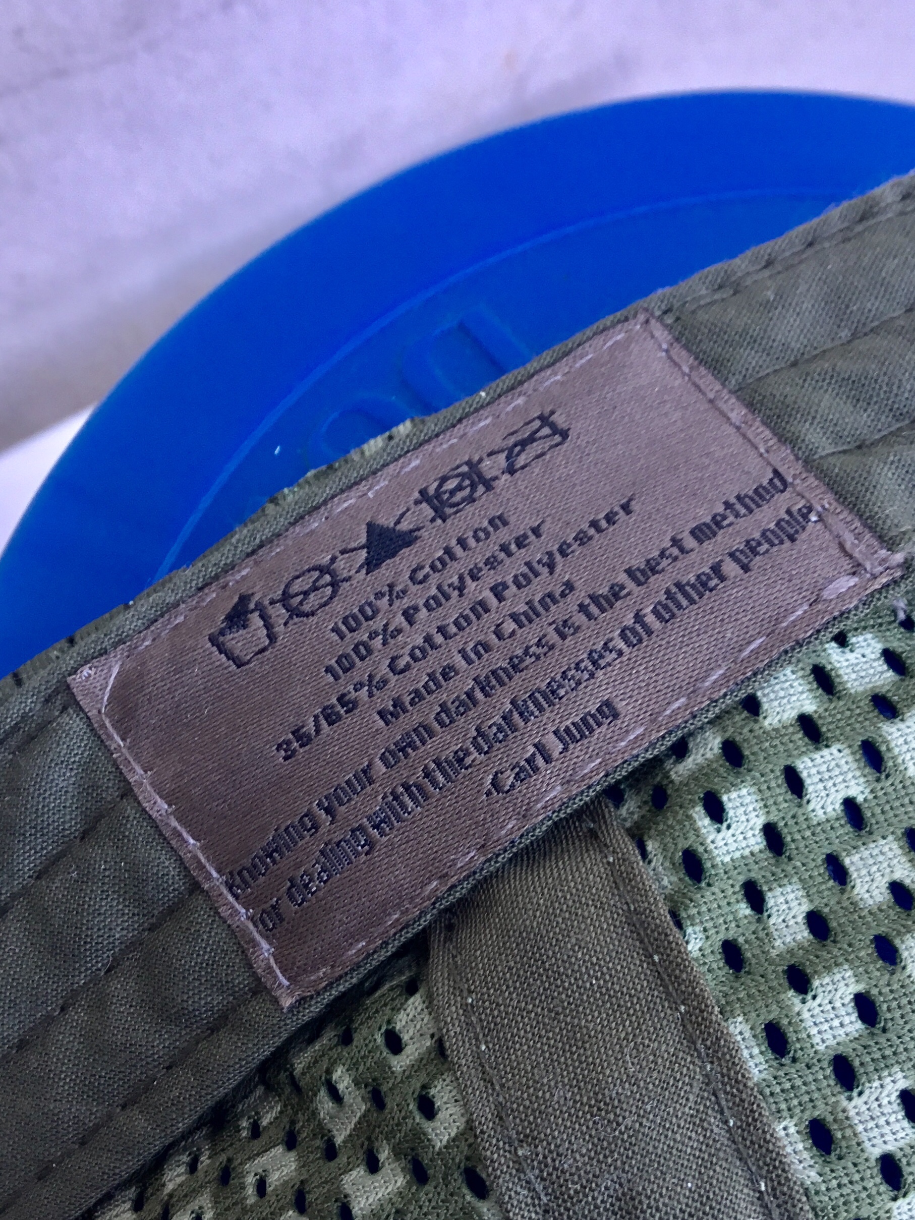 REVIEW: The Redback Company Timmy Hat – Night Camo – The Reptile House