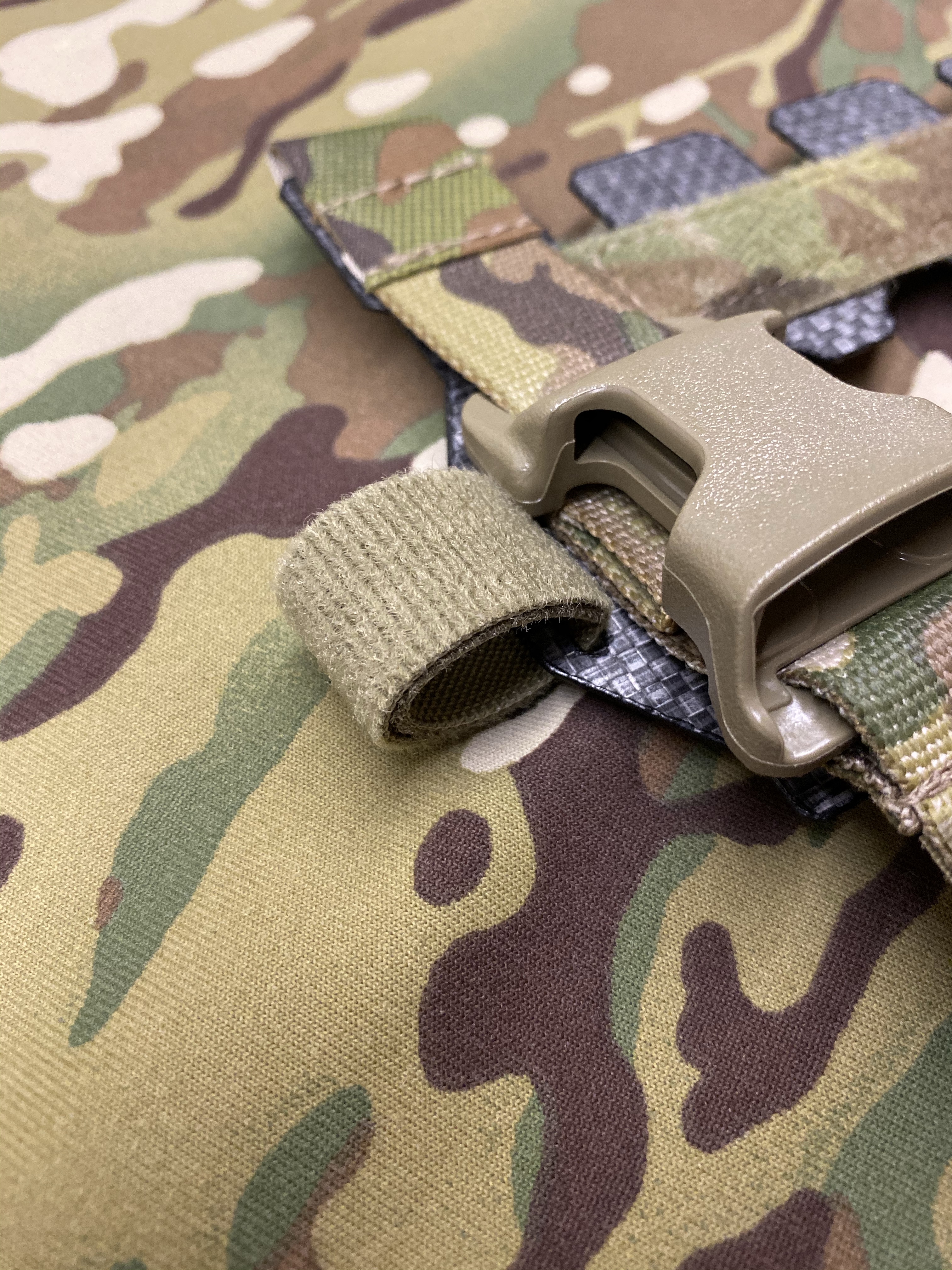 REVIEW: AXL Adaptive Vest Placard (AVP) for Crye AVS – The Reptile House