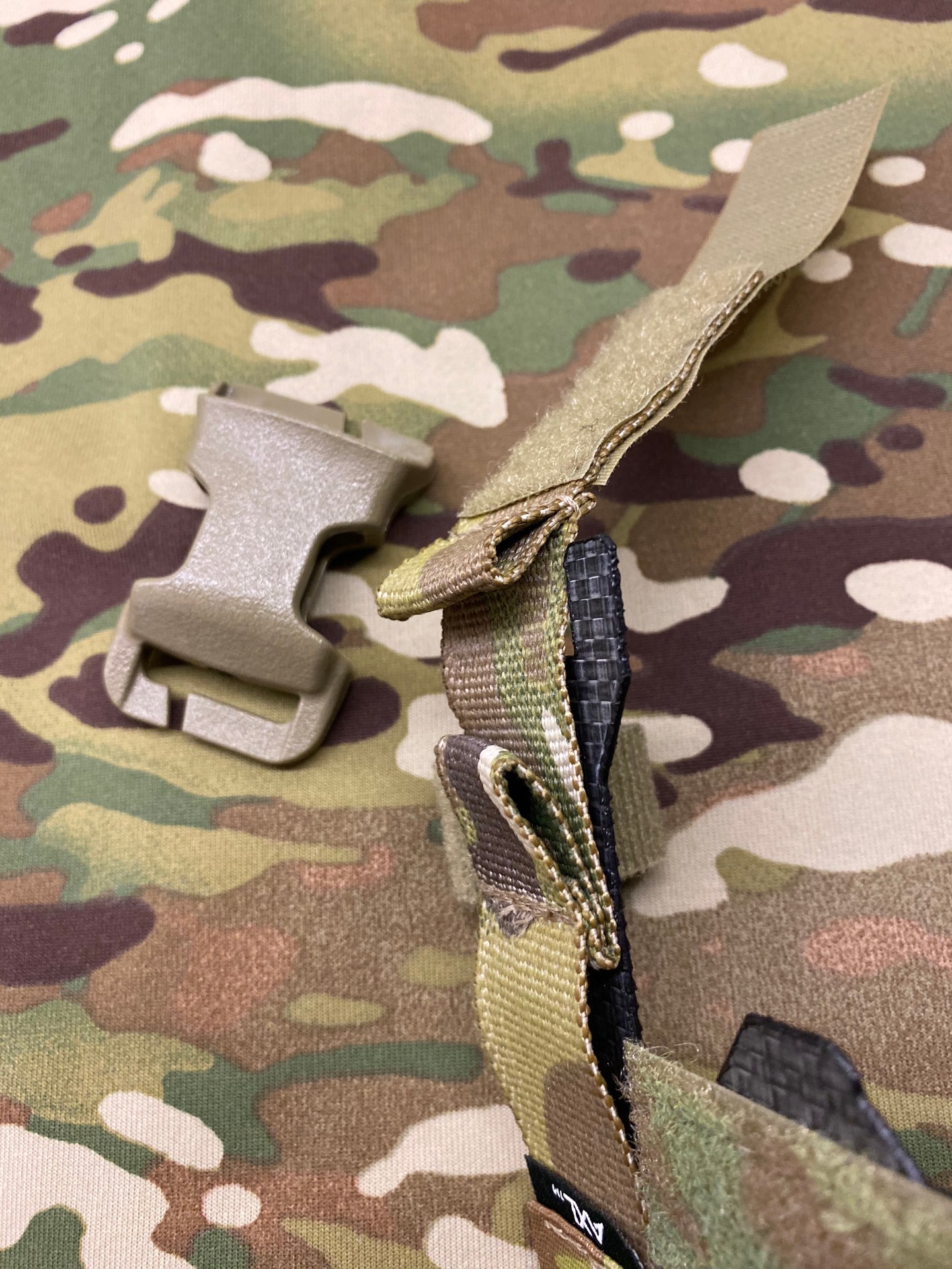 REVIEW: AXL Adaptive Vest Placard (AVP) for Crye AVS – The Reptile House