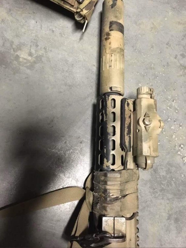 In The Wild: What A Modern DEVGRU Blaster Really Looks Like – Part 1 ...
