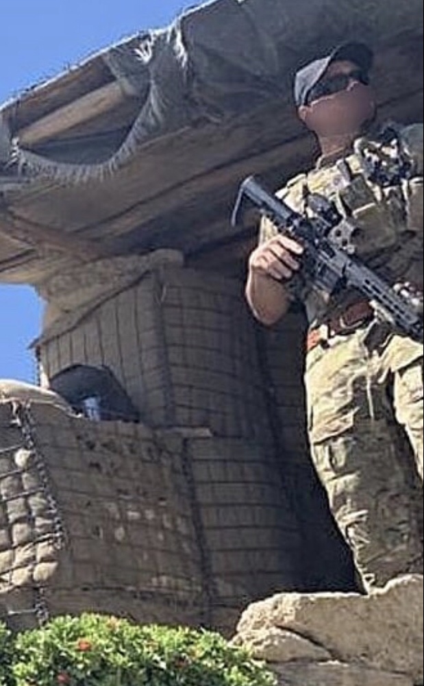 In The Wild: What A Modern DEVGRU Blaster Really Looks Like – Part 1 ...