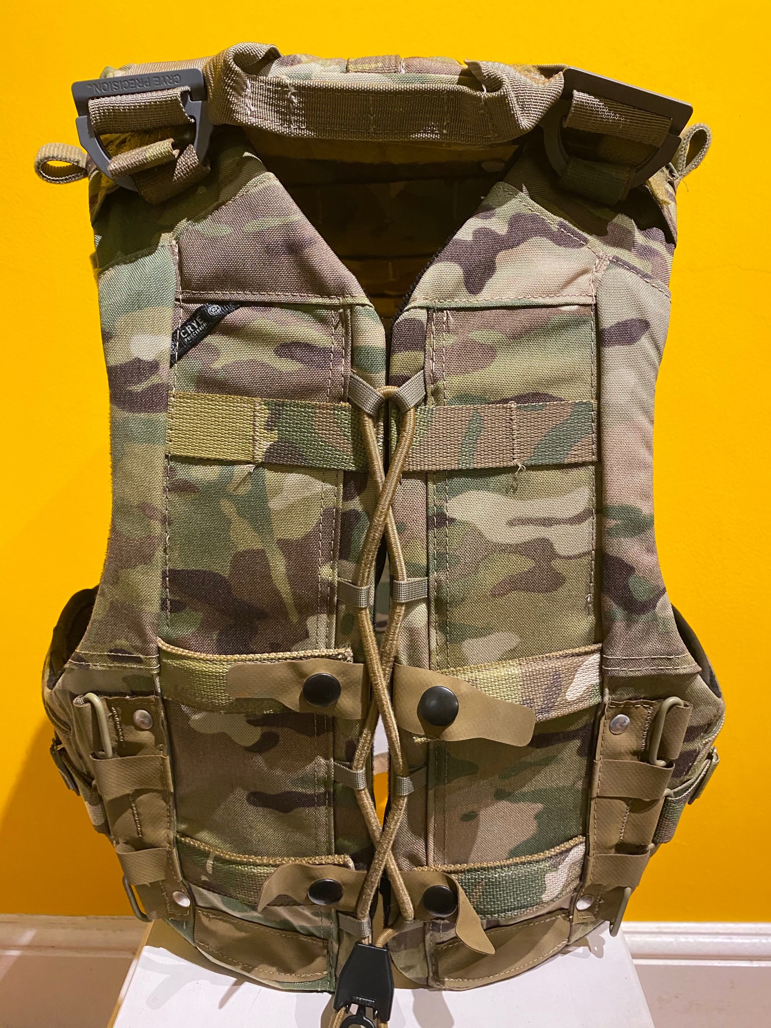 REVIEW: Crye Precision AVS: Adaptive Vest System Part 1 – Base ...