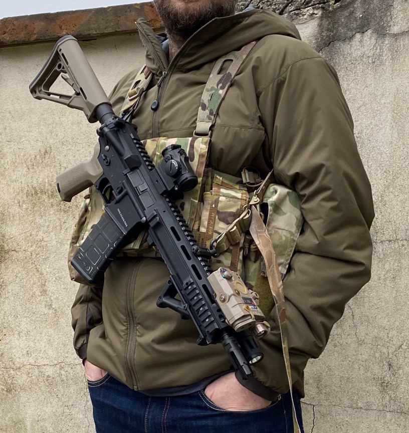 Crye Precision Airlite Convertible Chest Rig Vs. WTF Ultralite Admin ...