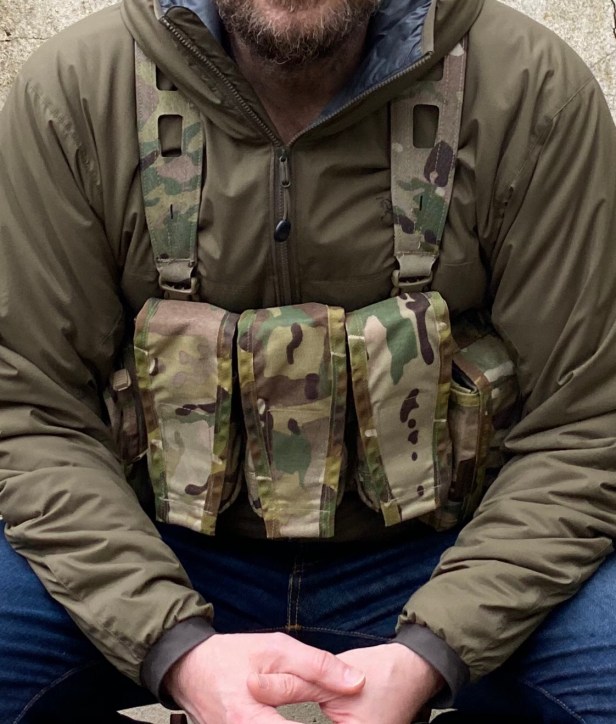 Crye Precision Airlite Convertible Chest Rig Vs. WTF Ultralite Admin ...