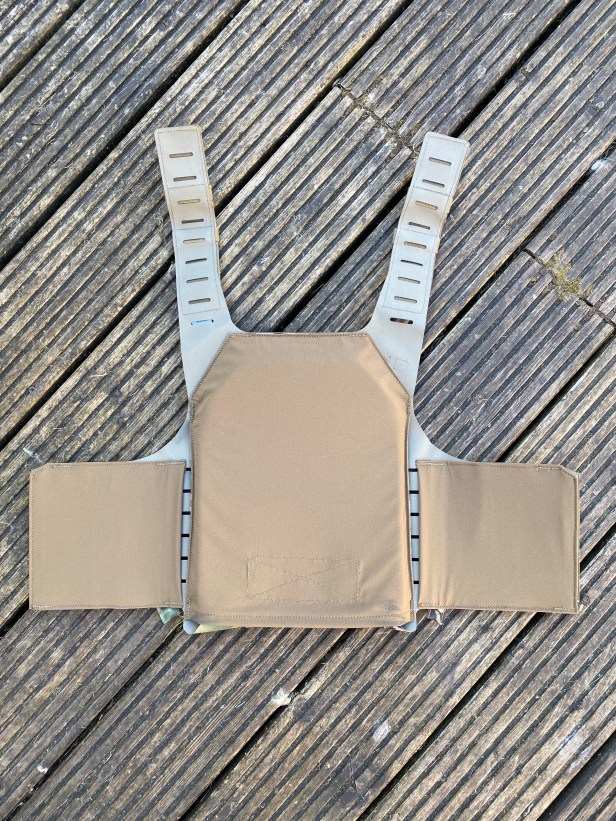 REVIEW: Blue Force Gear PLATEminus V4 – The Reptile House