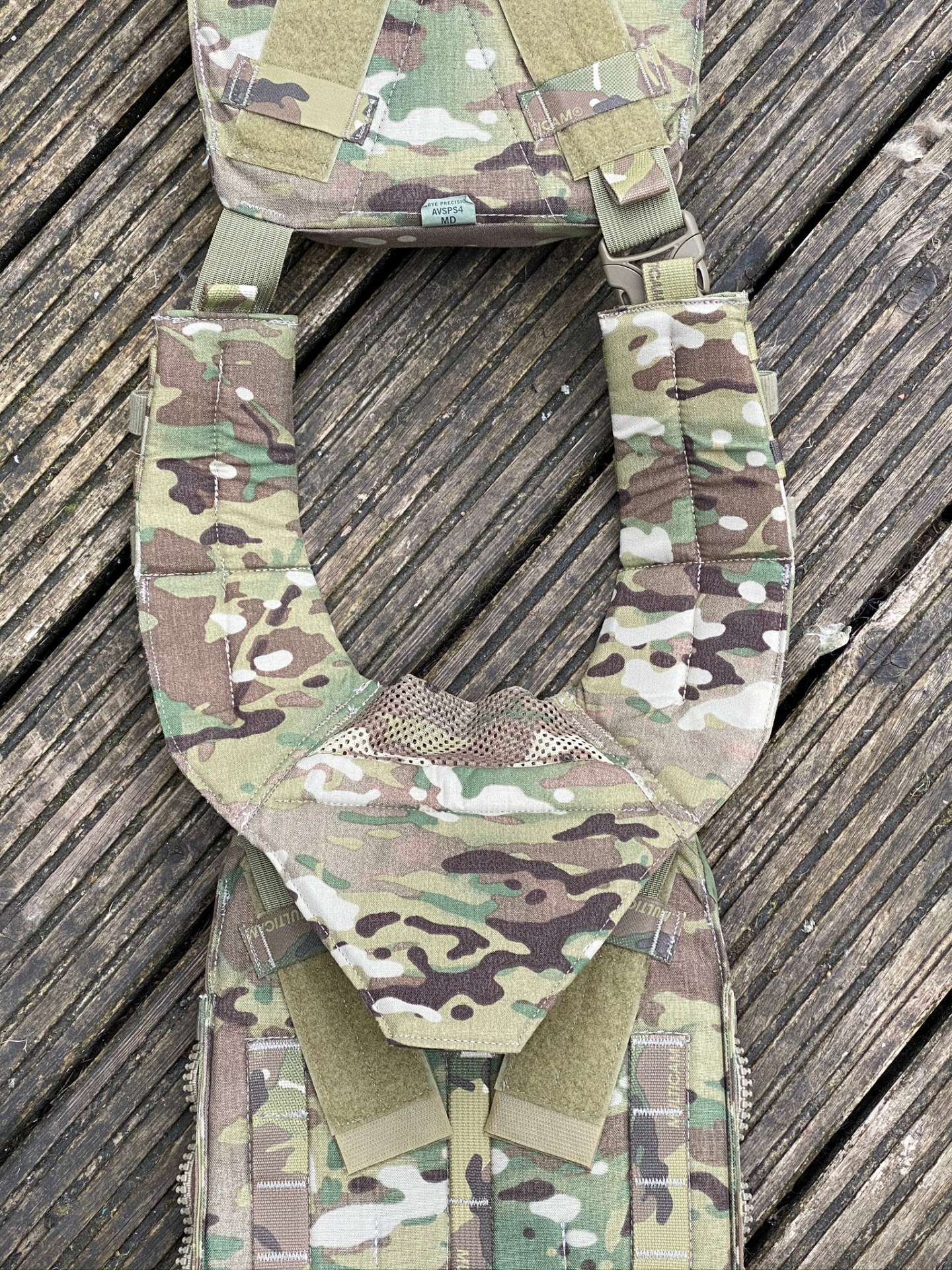 REVIEW: Crye Precision AVS: Adaptive Vest System Part 2 – AVS Padded ...