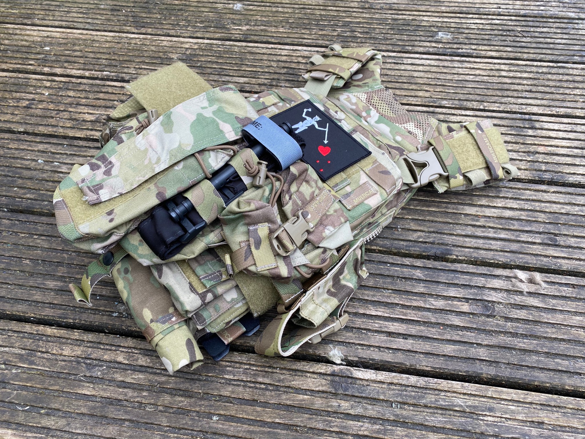REVIEW: Crye Precision AVS: Adaptive Vest System Part 2 – AVS Padded ...