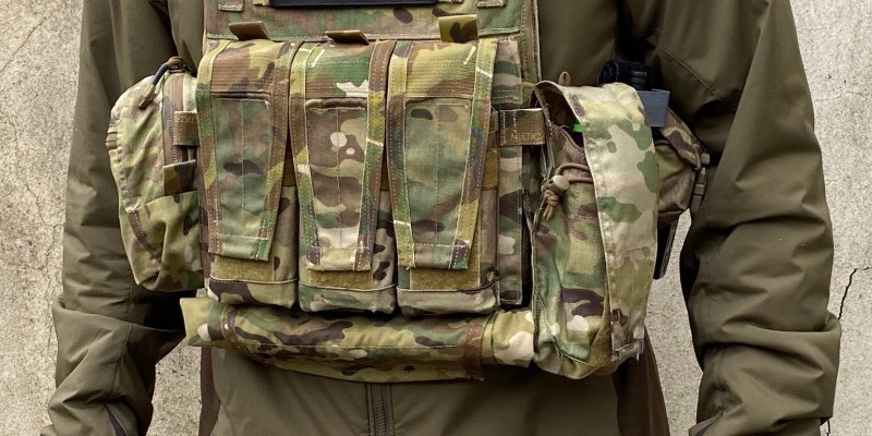 Plate Carriers – The Reptile House