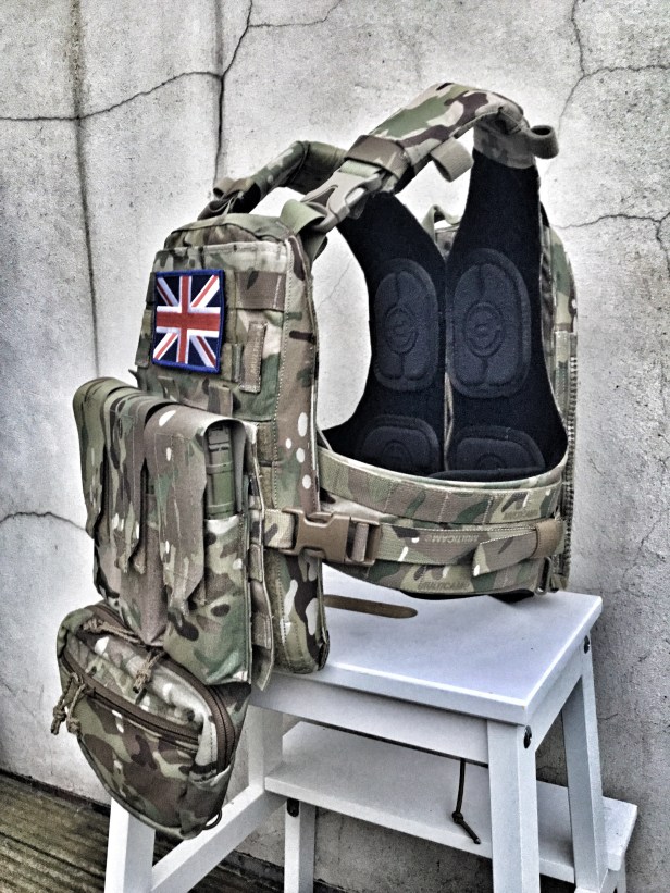 REVIEW: Crye Precision AVS: Adaptive Vest System Part 2 – AVS Padded ...