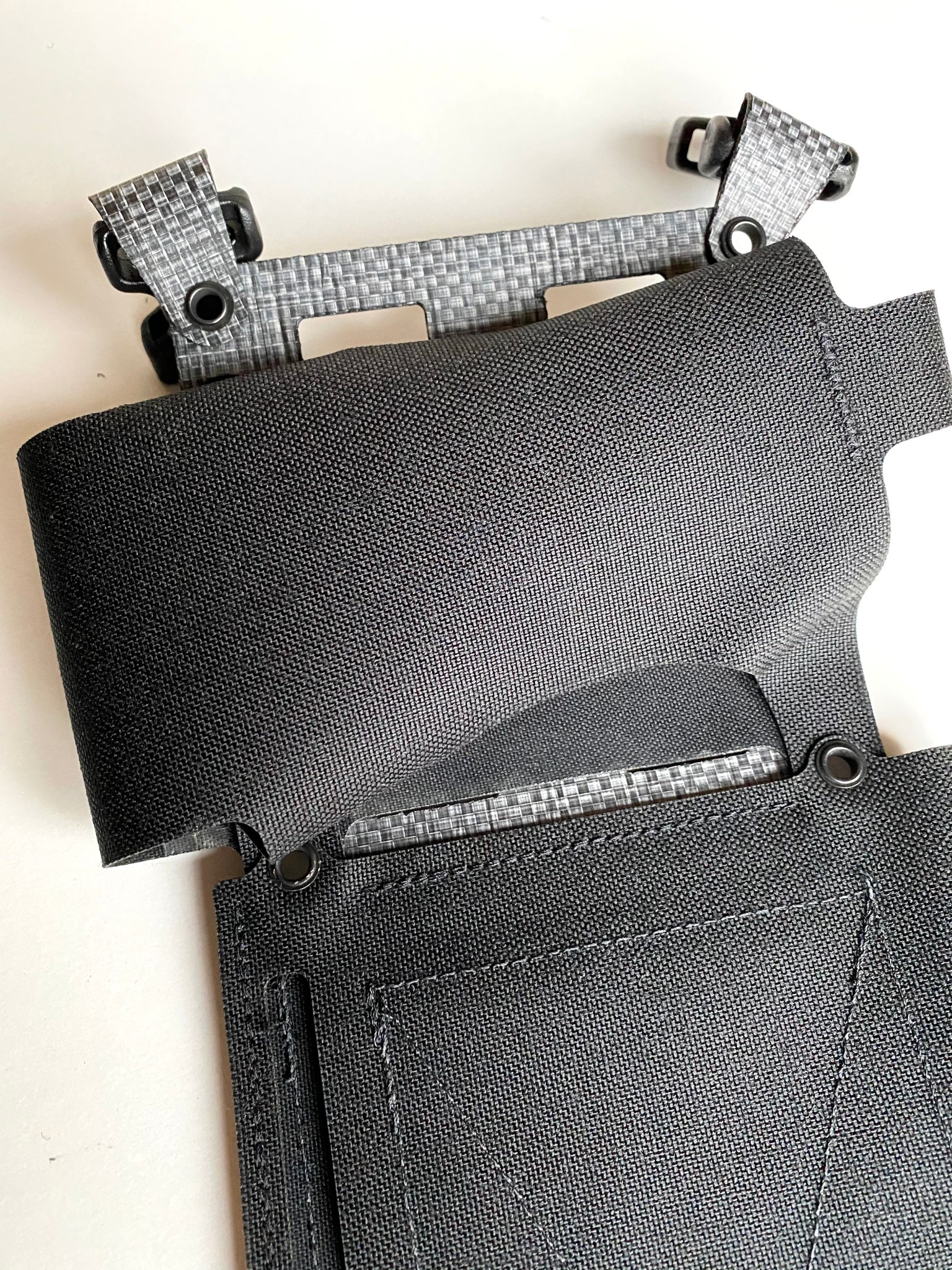 Preview: Spiritus Systems The Thing 2 – Micro to Macro Chest Rig ...