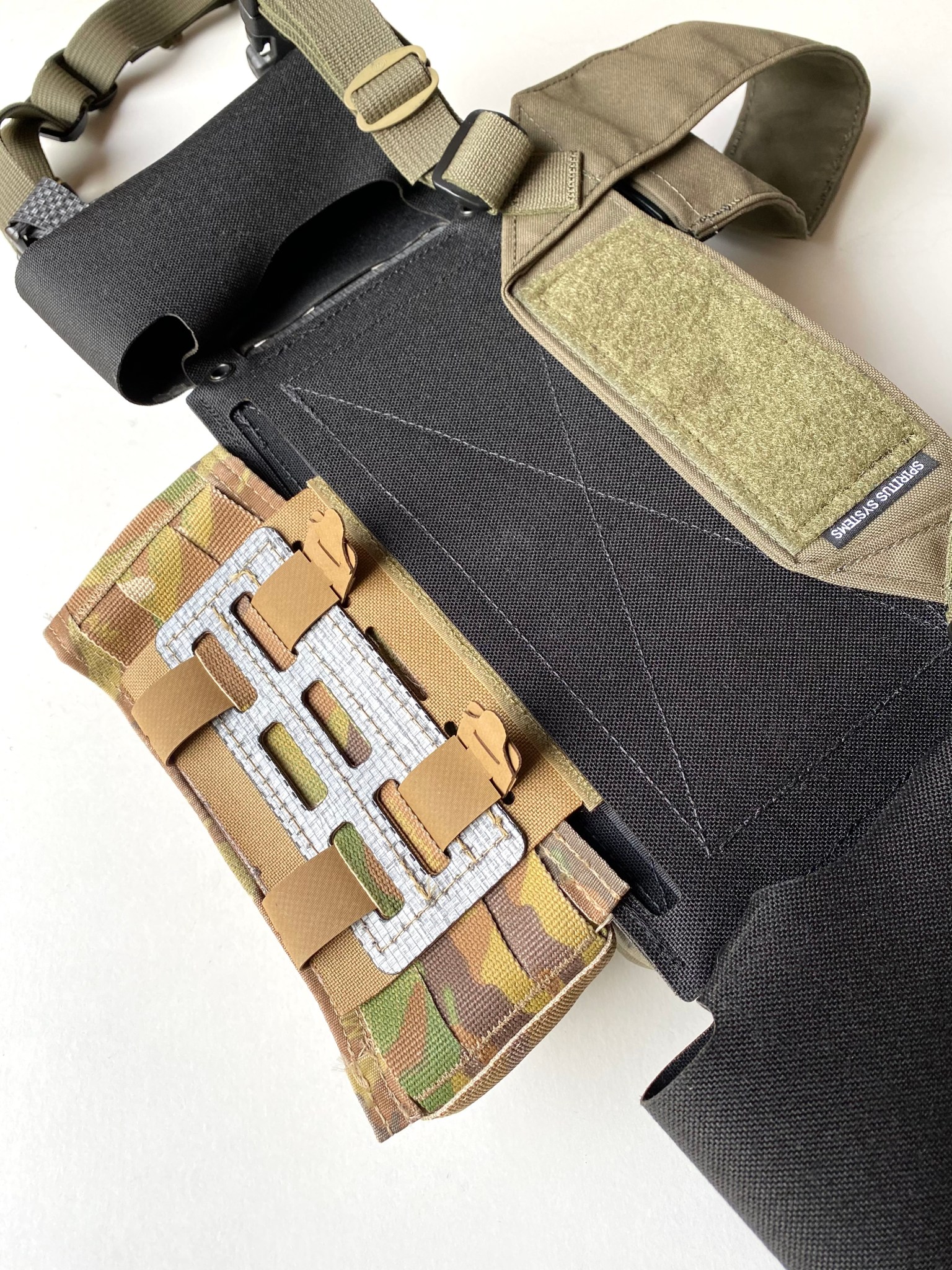 Preview: Spiritus Systems The Thing 2 – Micro to Macro Chest Rig ...