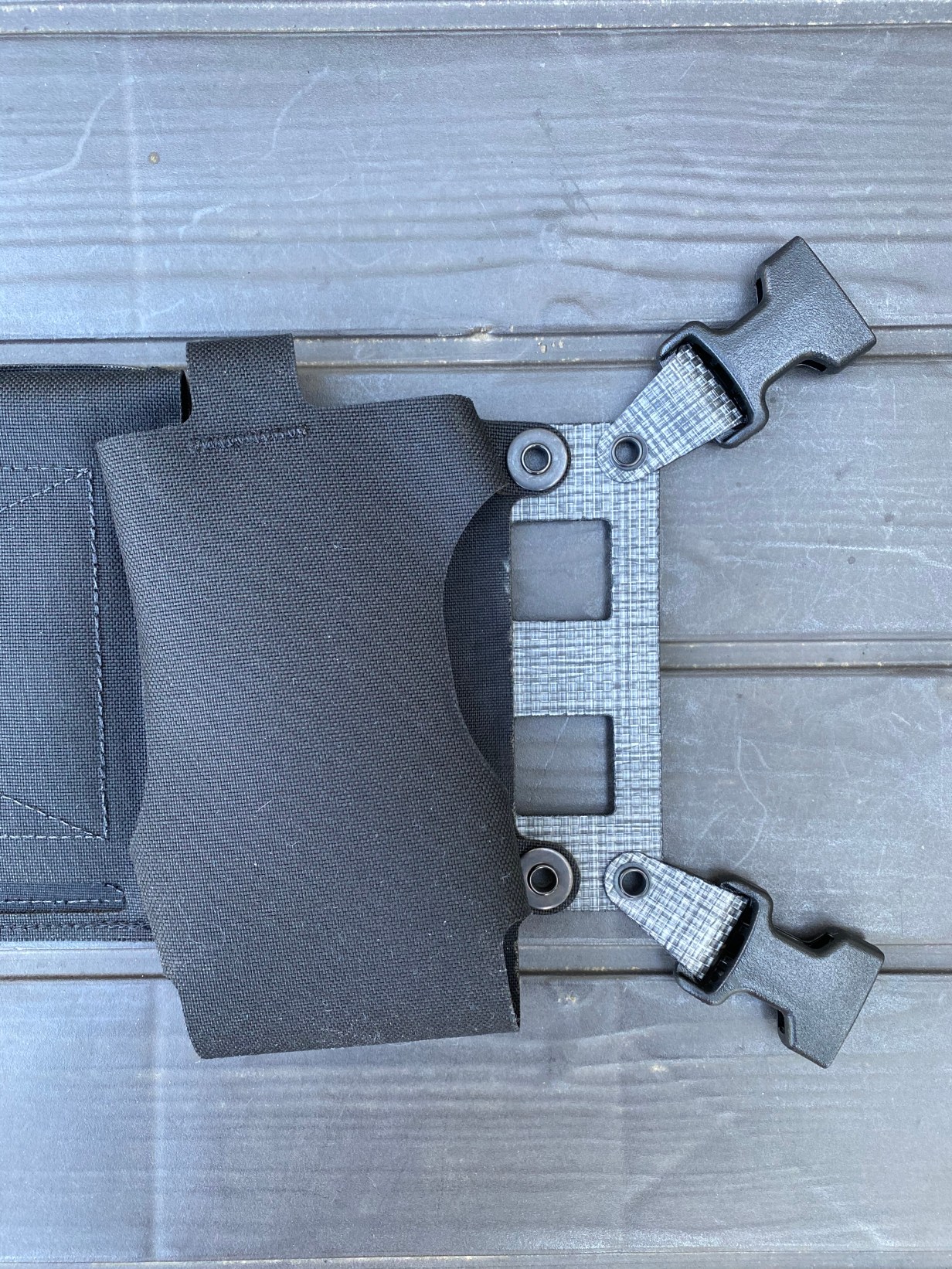 REVIEW: Spiritus Systems The Thing 2 Chest Rig – The Reptile House